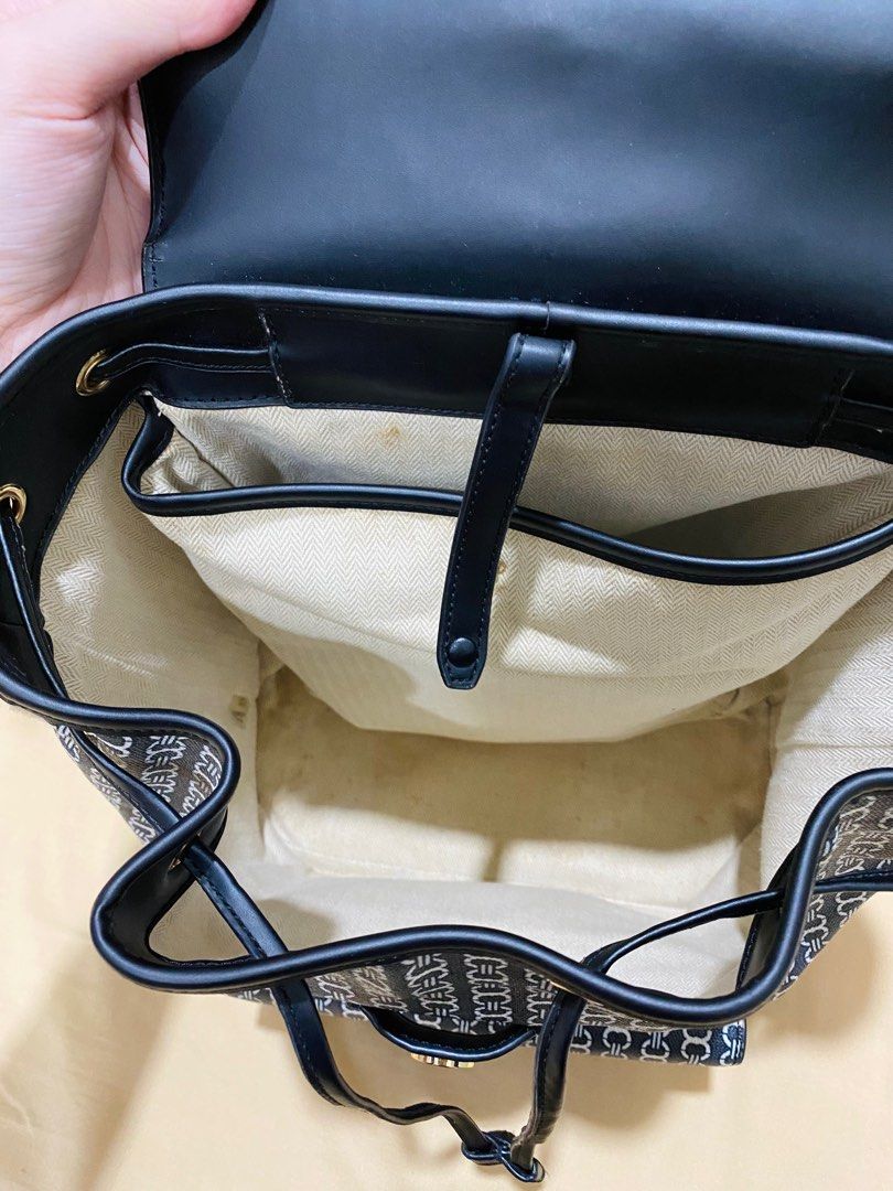 Tory Burch Backpack, Luxury, Bags & Wallets on Carousell