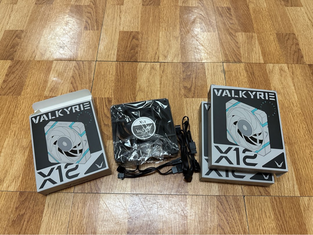 Valkyrie RGB 電腦機箱 120mm 散熱扇 X12 （全新未用）, 電腦＆科技, 電腦周邊及配件, 電腦周邊產品 - Carousell