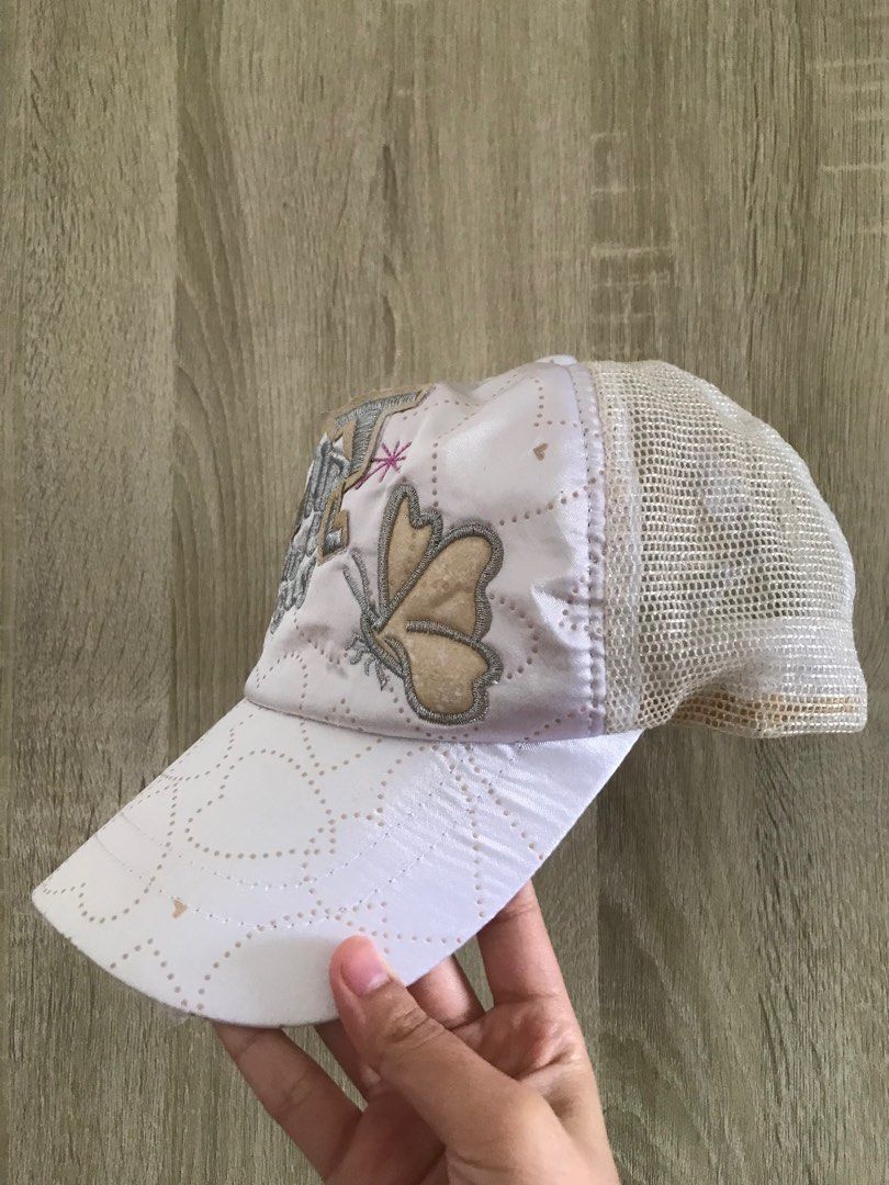 Vintage Y2K White Cap Glitter | Topi Putih Y2K (Baca Caption), Fesyen ...