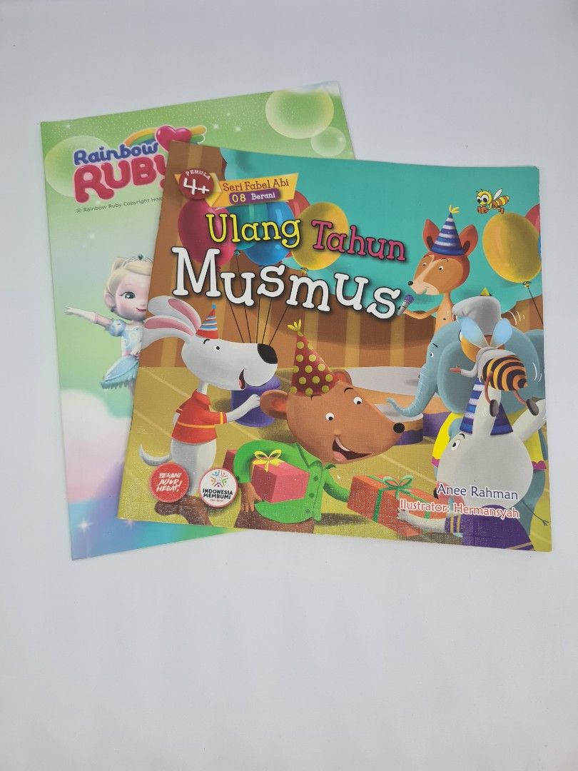 Buku Komik Rainbow Ruby: Tarian Balerina, Buku & Alat Tulis, Buku Anak-Anak di Carousell