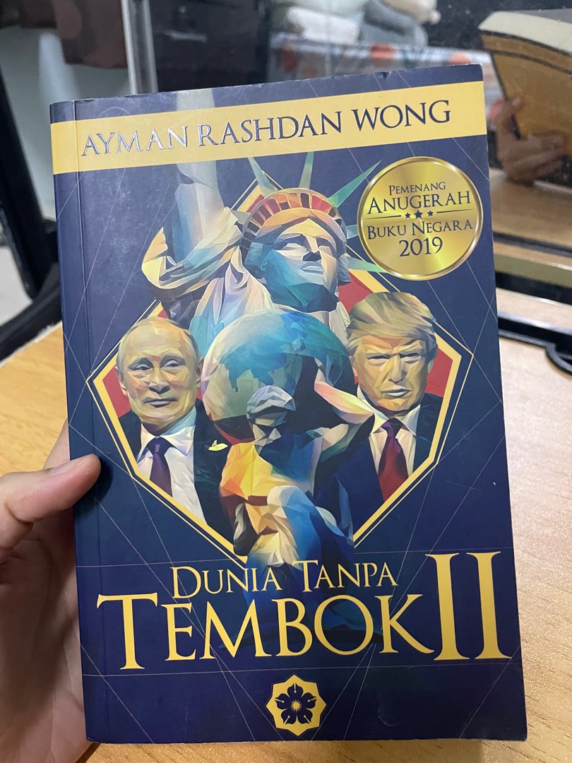Dunia Tanpa Tembok II, Hobbies & Toys, Books & Magazines, Textbooks on ...