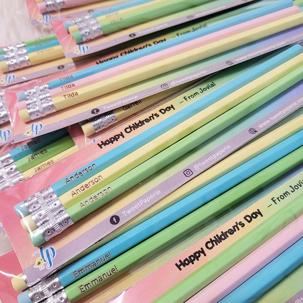 Engraved 2B Pencil with Name / Icons - Personalized Kids Birthday Party ...