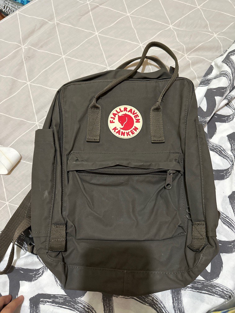 Fjallraven Kanken Military Green Backpack, Men's Fashion, Bags ...