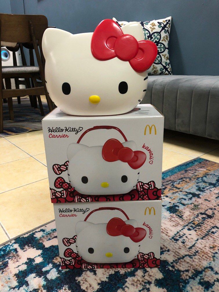 Hello kitty carrier, Hobbies & Toys, Collectibles & Memorabilia, Fan ...