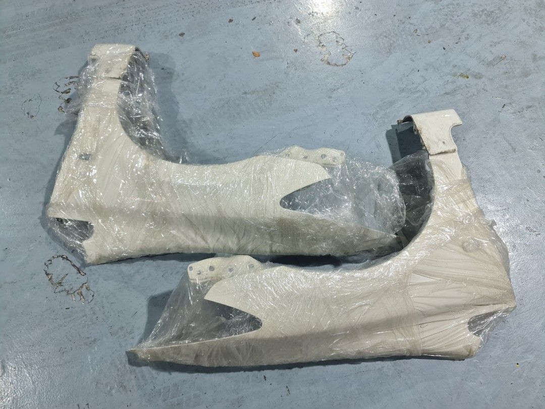 Honda Civic FD2R Original Fenders, Boot and Rear Spoiler, Car ...