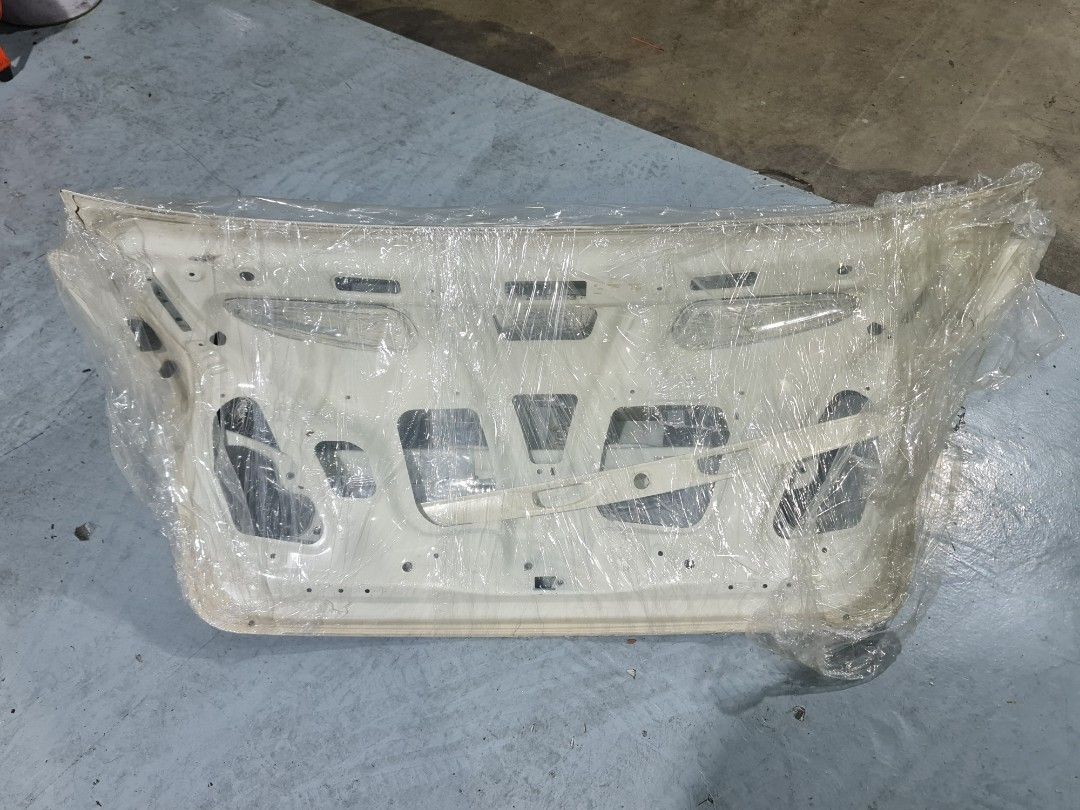 Honda Civic FD2R Original Fenders, Boot and Rear Spoiler, Car ...