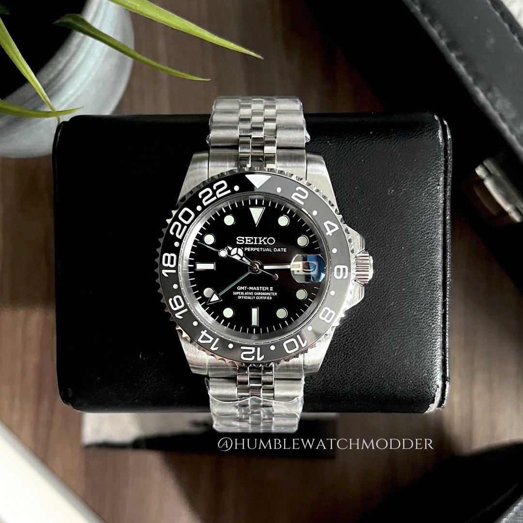 [In Stock] Seiko Bruce Wayne GMT mod, Men's Fashion, Watches ...