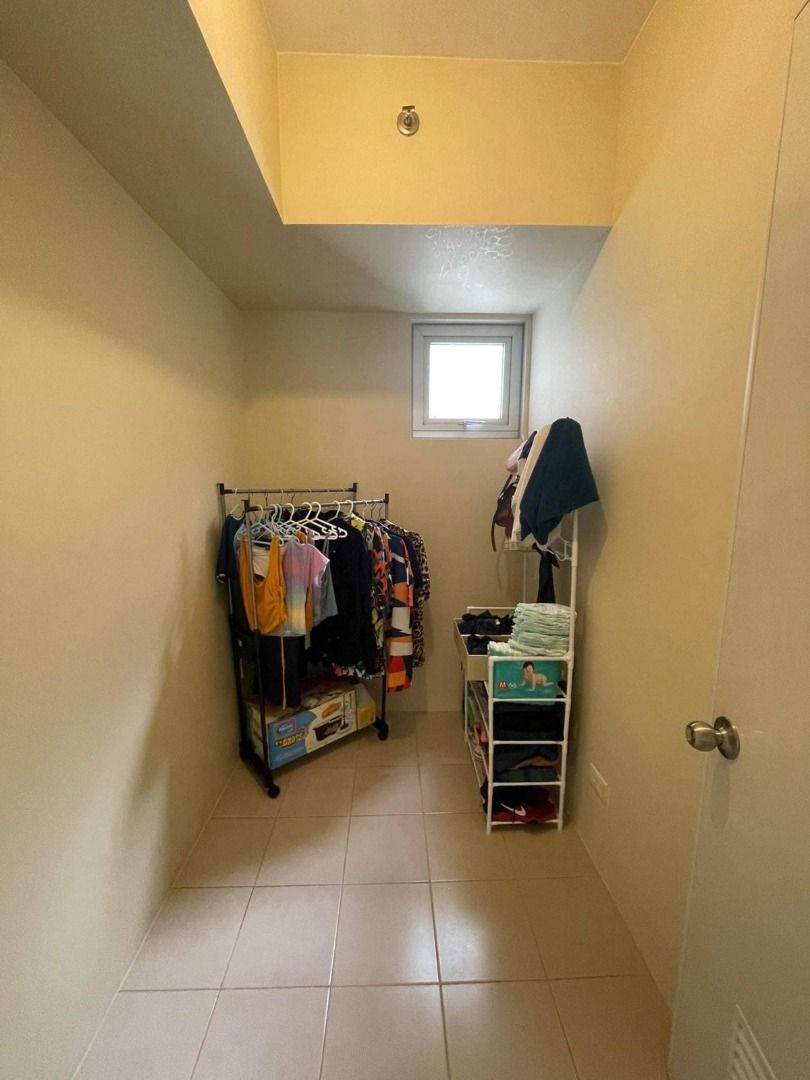 Income Generating unit in Avida Towers 34th Street 2 Bedroom Condo For ...