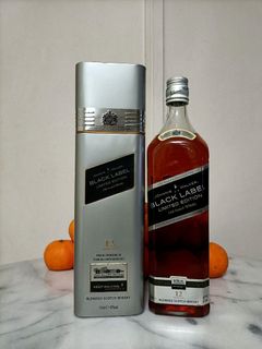 Johnnie Walker Black Label Limited Edition 12 Years Old Blended Scotch ...