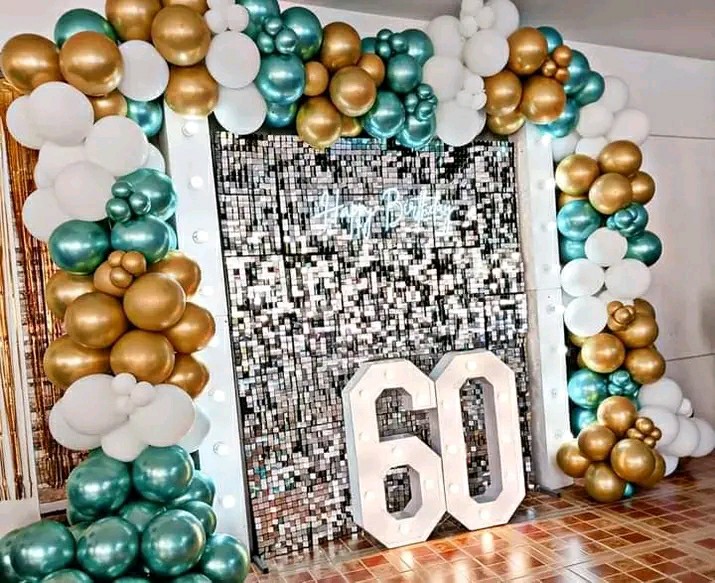 Lighted standee, Hobbies & Toys, Stationary & Craft, Occasions & Party ...