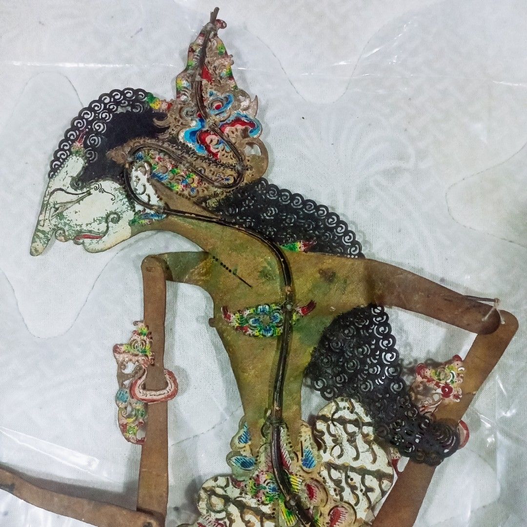 Raden Lesmana Mandrakumara/Lesmono - Vintage Wayang Kulit Usia Tua Asli ...