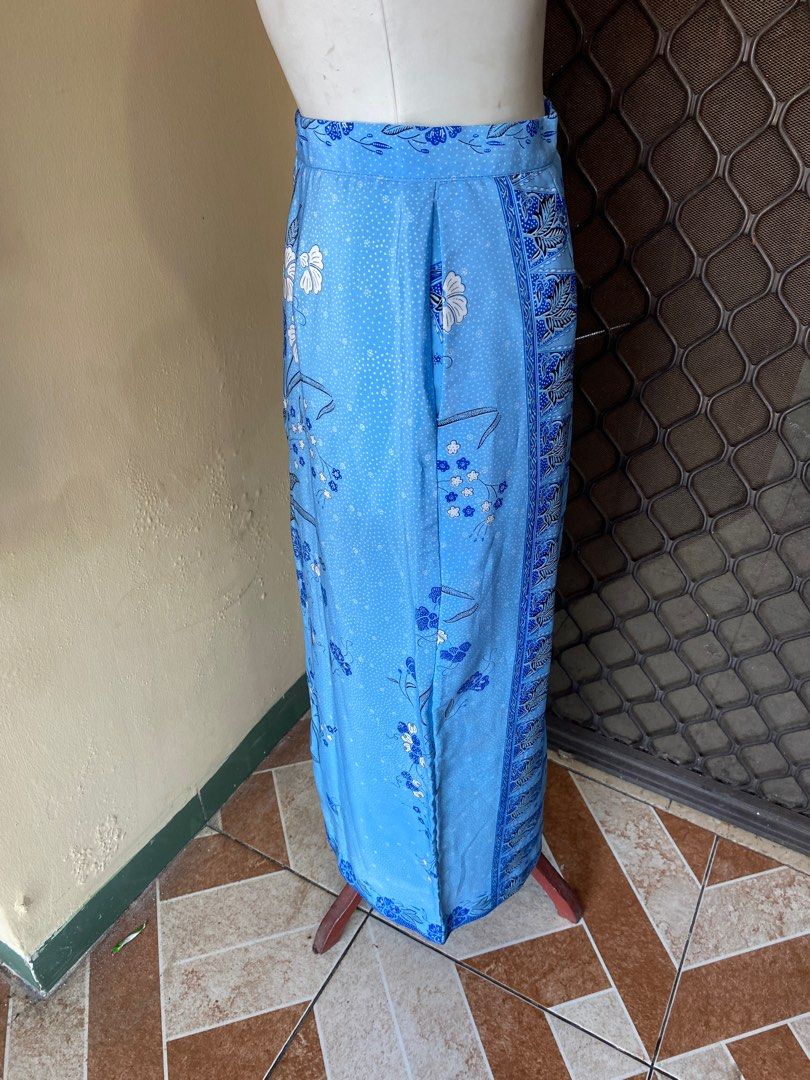 Rok Batik Tumpal Betawi Biru Rok Kebaya Kondangan Wisuda, Fesyen Wanita ...