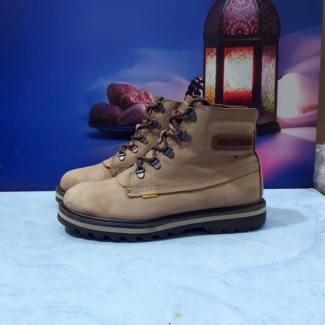 Sepatu Boots CATERPILLAR High Rework Coconut P110413 Size 42, Fesyen ...