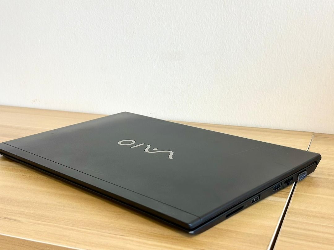 Sony VAIO Pro 14 Inch i7 SSD Laptop - Intel Core i7 / i5 (7th Gen ...