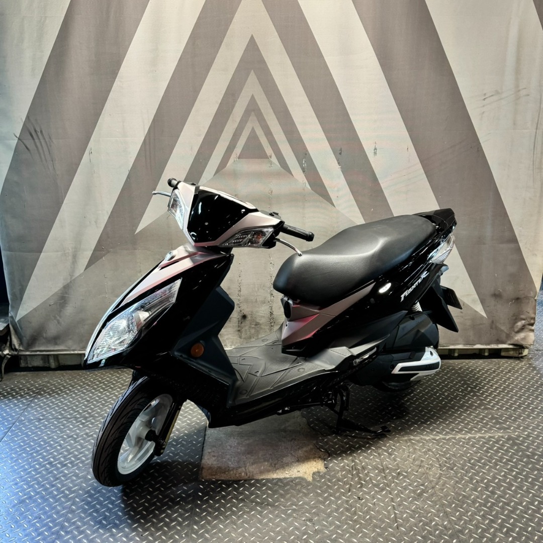 【保固車】【0元交車】2017年 SYM 三陽 Fighter 150 悍將150 機車 ABS 雙碟, 機車, 新古保固在旋轉拍賣