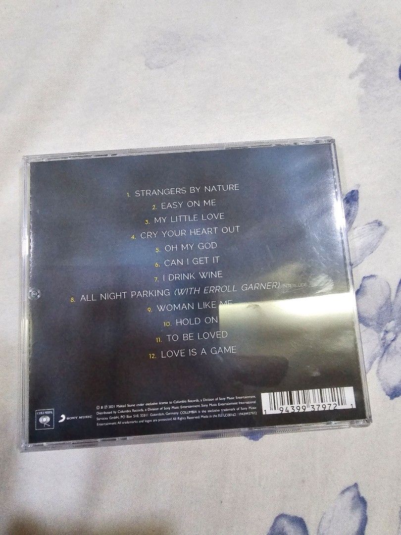 30 - Adele (CD), Hobbies & Toys, Music & Media, CDs & DVDs on Carousell