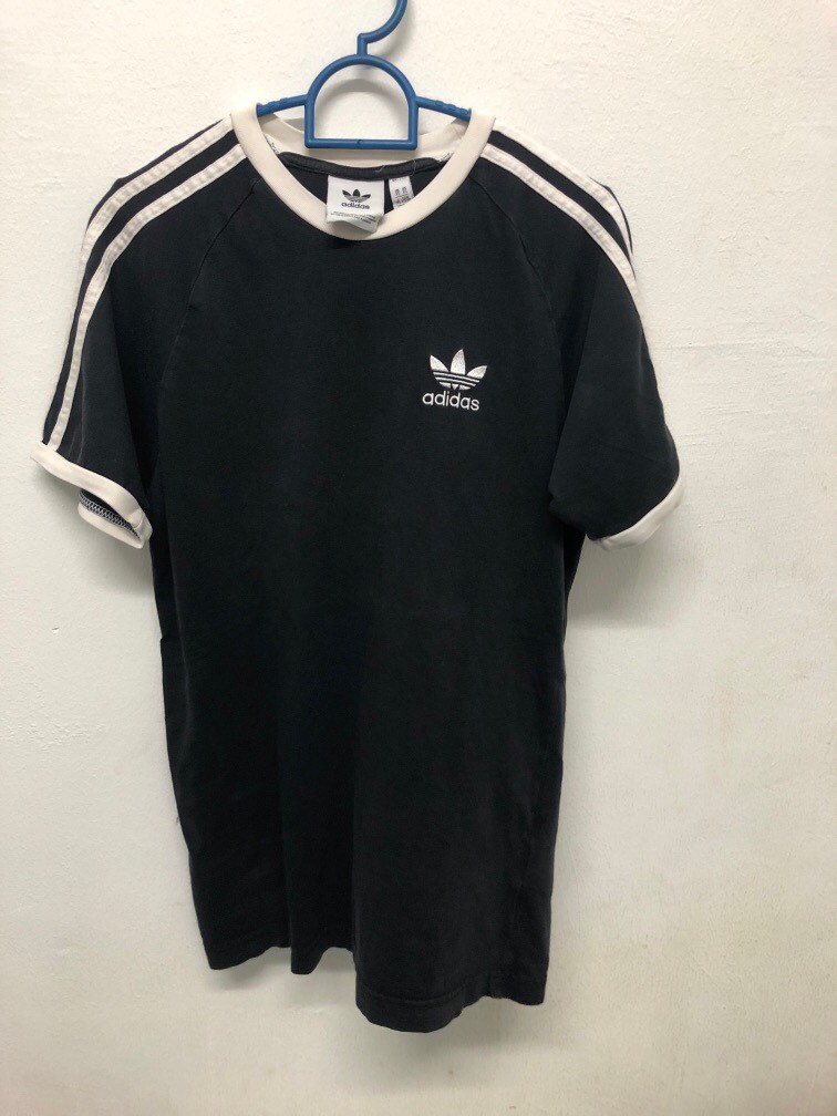 Adidas originals/ bunga tee, Men's Fashion, Tops & Sets, Tshirts & Polo Shirts on Carousell
