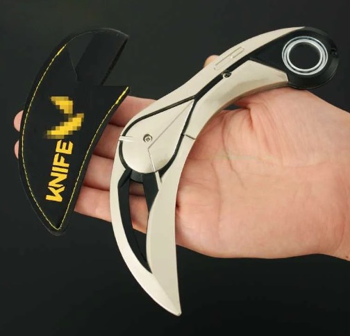 [AVAILABLE] Valorant Ion Karambit Knife Model Kit, Hobbies & Toys ...