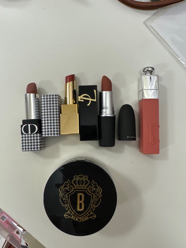 近全新Bobbi brown 蜜粉/Dior YSL M.A.C口紅, 香水、美妝、保養, 唇部彩妝、保養在旋轉拍賣