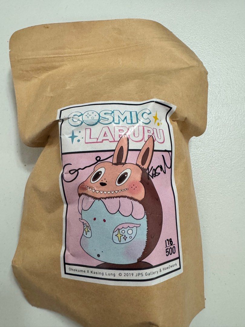 Cosmic Labubu Okokume x Kasing Lung, 興趣及遊戲, 玩具 & 遊戲類 - Carousell