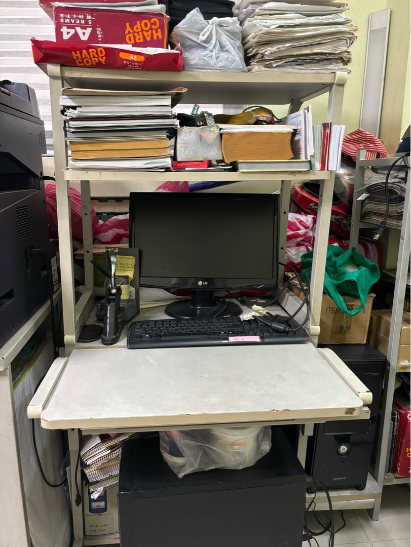 Desktop Computer Table / Desk / Office Table, Furniture & Home Living ...