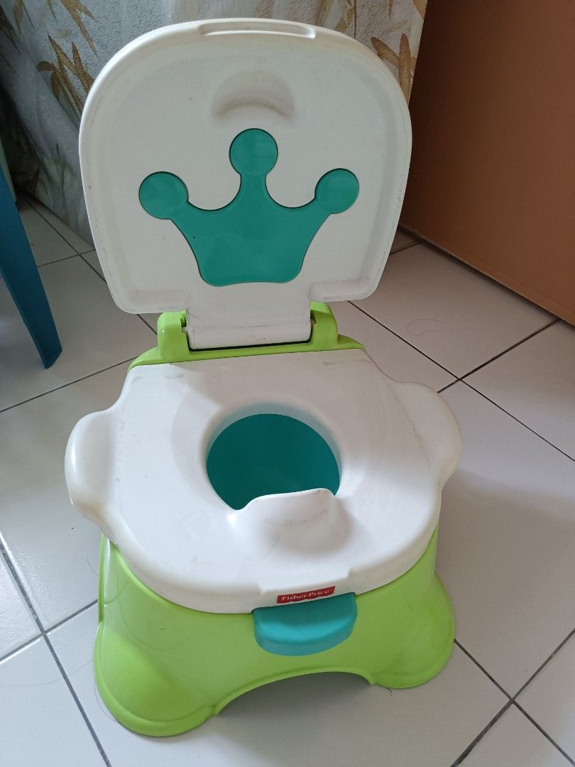 Fisher Price Royal Step Stool Baby potty, Babies & Kids, Bathing ...