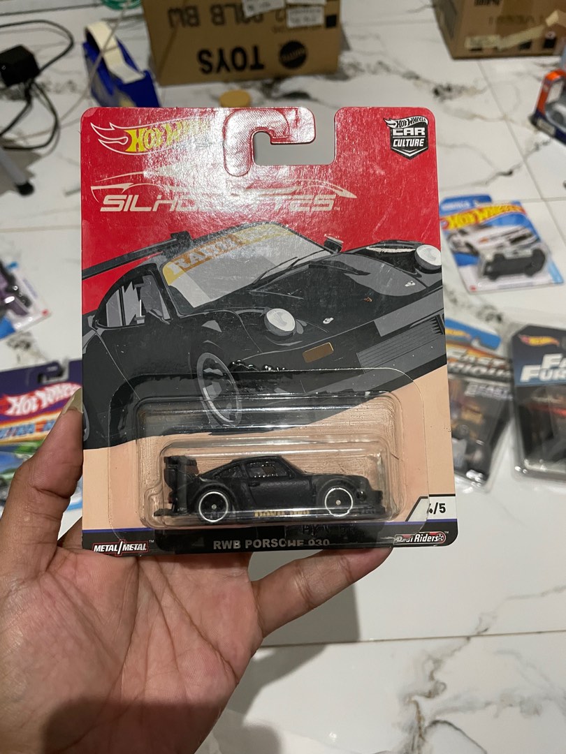 Hot Wheels RWB Porsche 930 (Loos), Toys & Collectibles, Mainan di Carousell