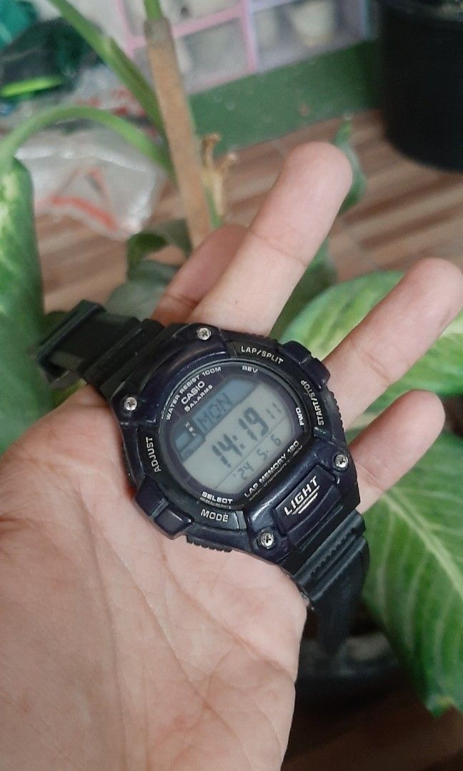 jam casio original, Fesyen Pria, Jam Tangan di Carousell