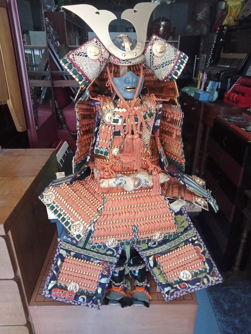 Japanese Kabuto Armor Suit, Hobbies & Toys, Memorabilia & Collectibles ...