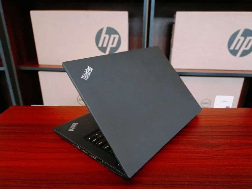 Lenovo Thinkpad T480s Intel corei5 8th gen 8 gb ram 256 ssd upgrade can ...