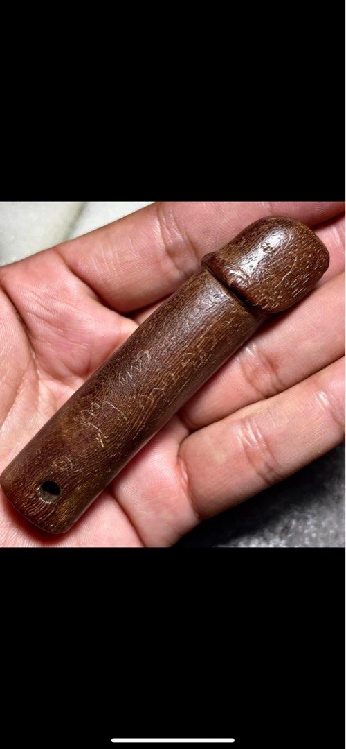 Lp Yee wat sattahip palakit, Hobbies & Toys, Memorabilia & Collectibles ...