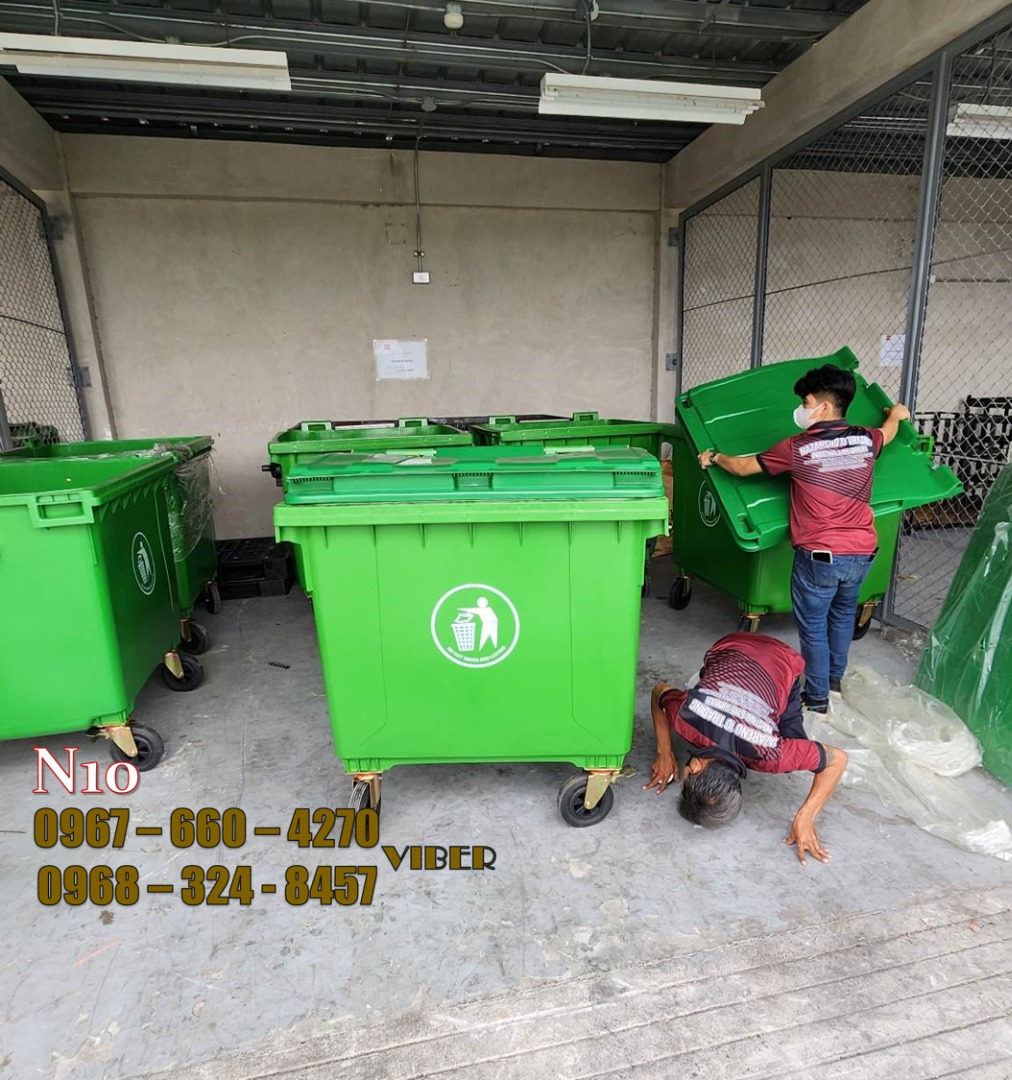 mobile trash bin 1100 liters, Furniture & Home Living, Cleaning ...