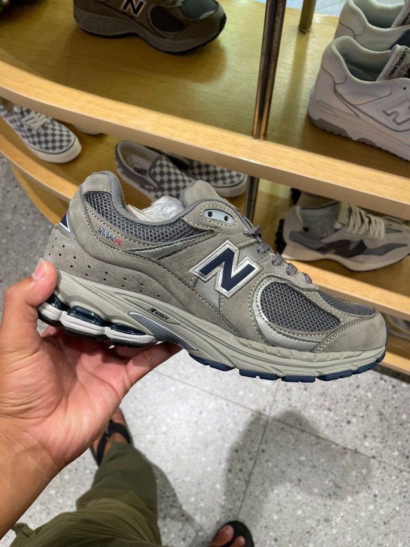 New Balance 2002r, Women's Fashion, Footwear, Sneakers on Carousell