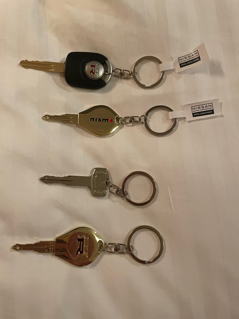 Nissan GTR Bandai Namco Collectible Car Keys Keychains, Hobbies & Toys ...