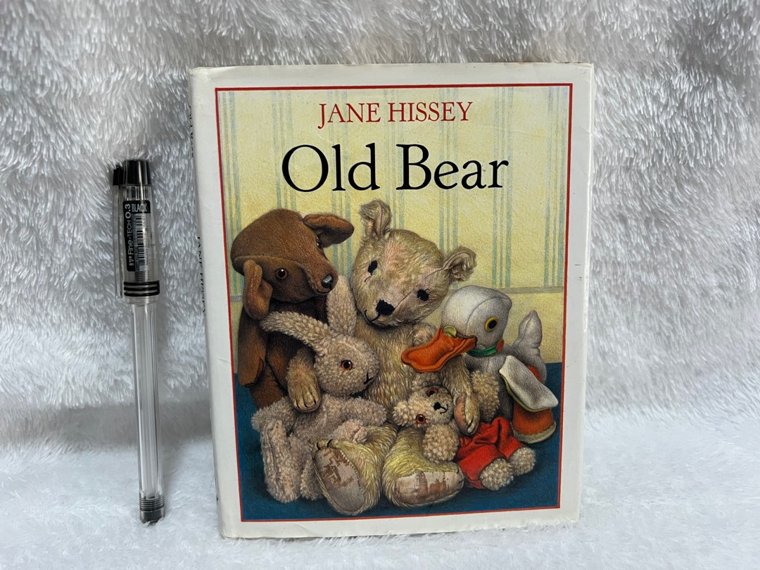 Old Bear by Jane Hissey (with Dust Jacket), Hobbies & Toys, Books ...