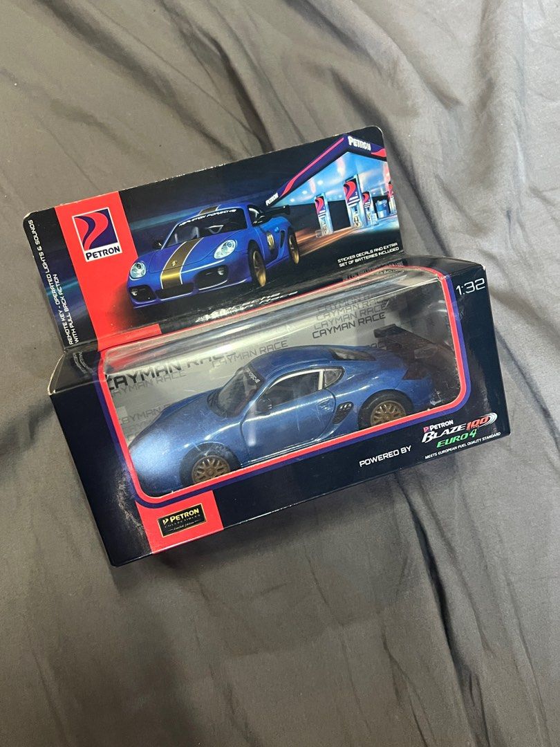 Petron Porsche 1:32 Scale, Hobbies & Toys, Toys & Games on Carousell