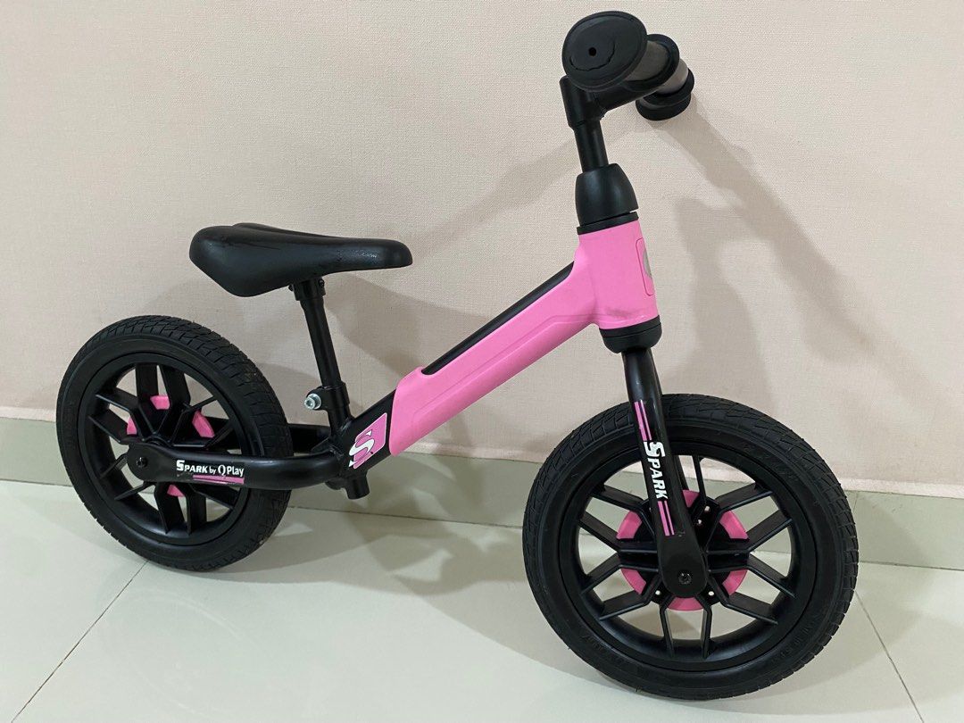 PINK Push Bike / Balance Bike Spark Qplay anak 2 3 4 tahun, Olah Raga ...