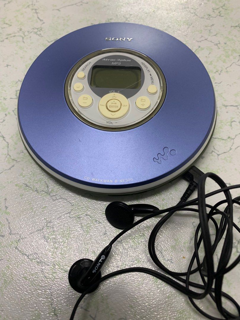 Sony cd walkman D-NE320, Audio, Portable Music Players on Carousell