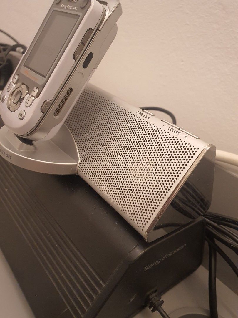 Sony Ericsson Home Audio System MDS-70, Mobile Phones & Gadgets, Mobile ...