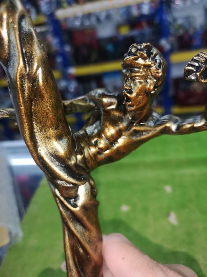 The Legends Bruce Lee resin Statue, Hobbies & Toys, Toys & Games on ...