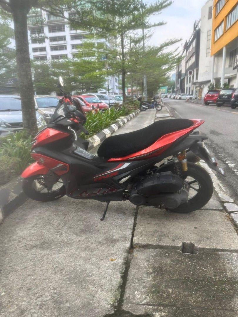 YAMAHA NVX ABS 2019 KEYLESS Red, Motorbikes on Carousell