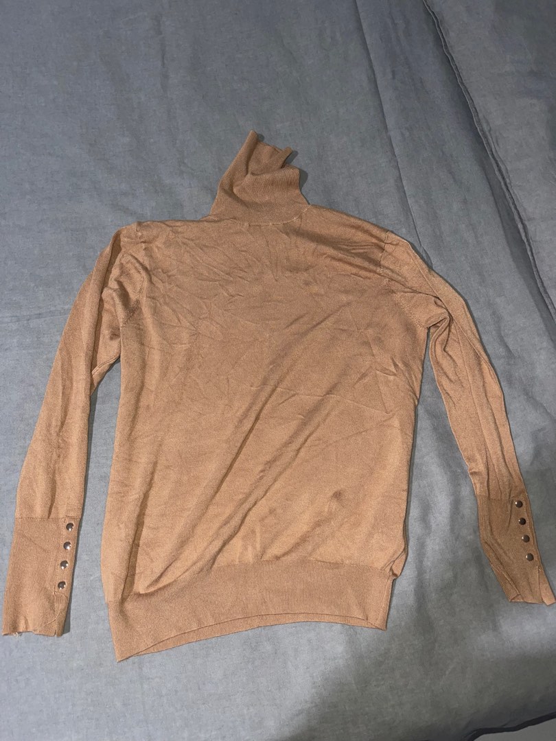 Zara turtle neck, Women's Fashion, Tops, Others Tops on Carousell