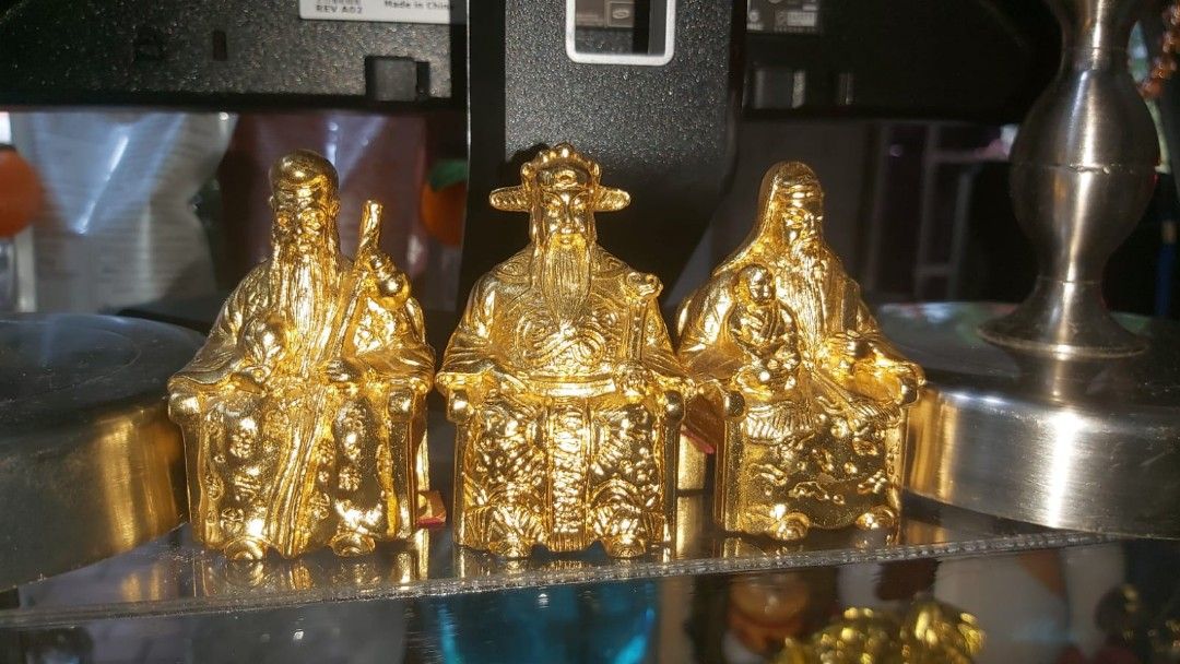 1 set gold color statue of Fu -Lu - Shou, Hobbies & Toys, Memorabilia ...