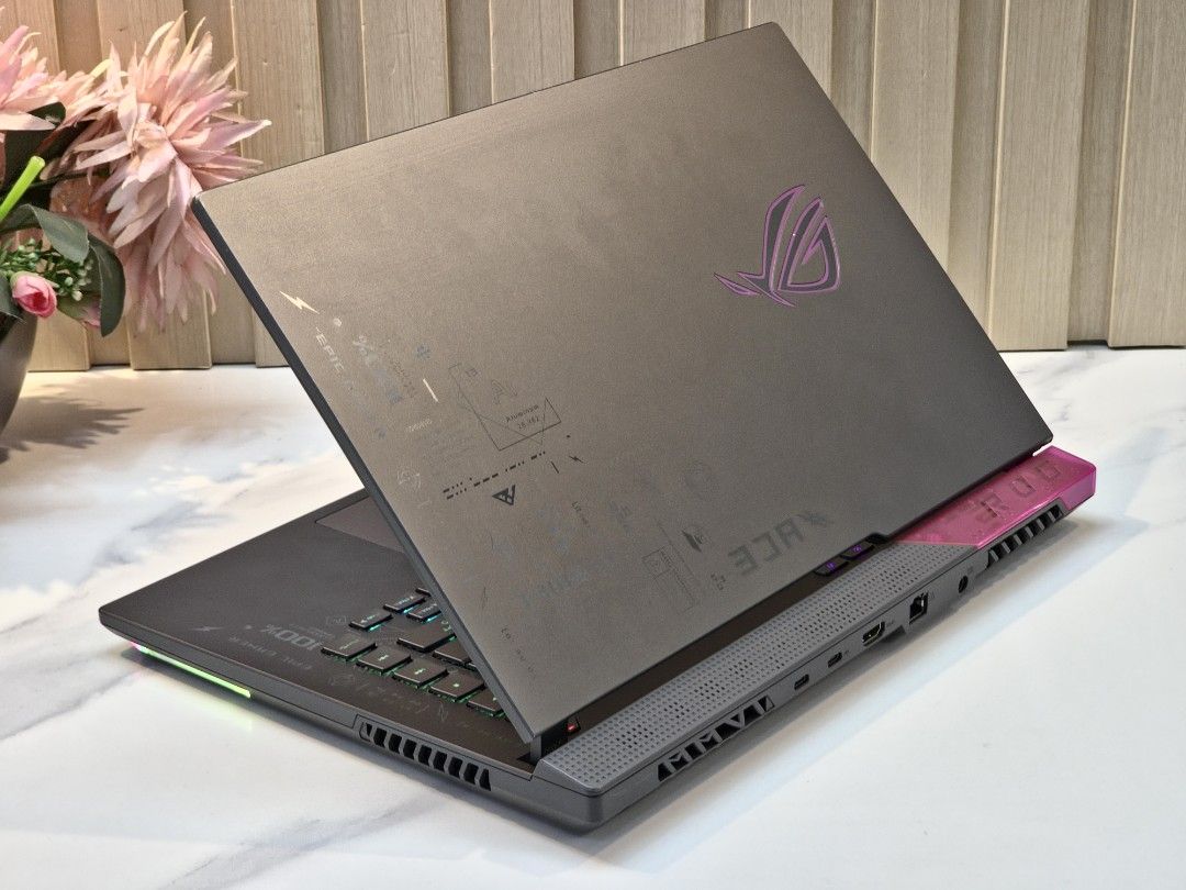 Asus Rog Strix G513RW-HF180W AMD Ryzen 9 6900HX 16GB RAM 1TB SSD 15.6 ...