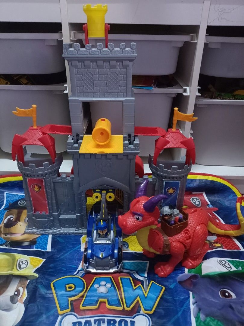 Castle HQ + Spark + Chase Knight, Hobbies & Toys, Toys & Games on Carousell