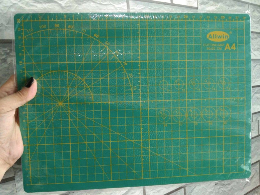 Cutting Mat (A4 size and A3 size), Hobbies & Toys, Stationary & Craft ...