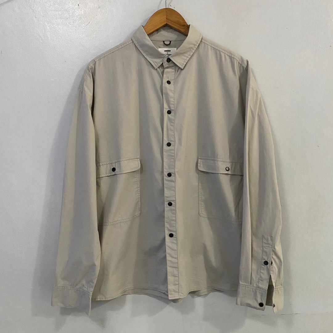 HISSO, Men's Fashion, Tops & Sets, Formal Shirts on Carousell