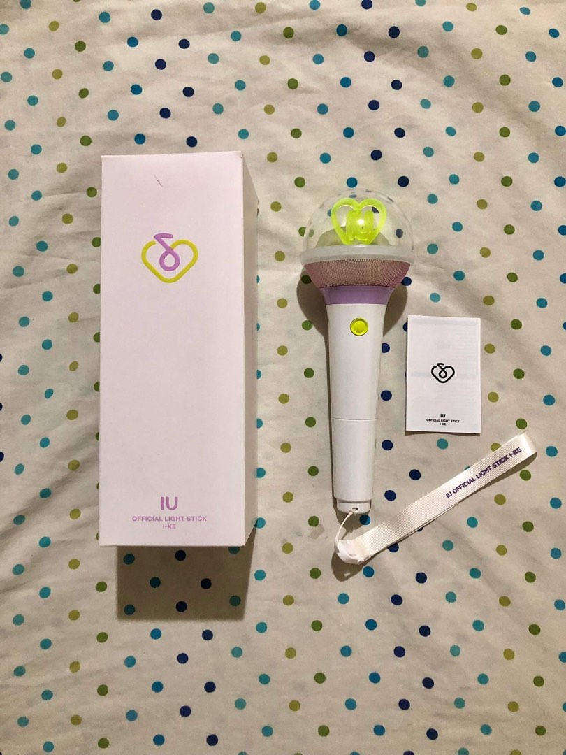 IU Official light stick Ike ver 3, Community on Carousell