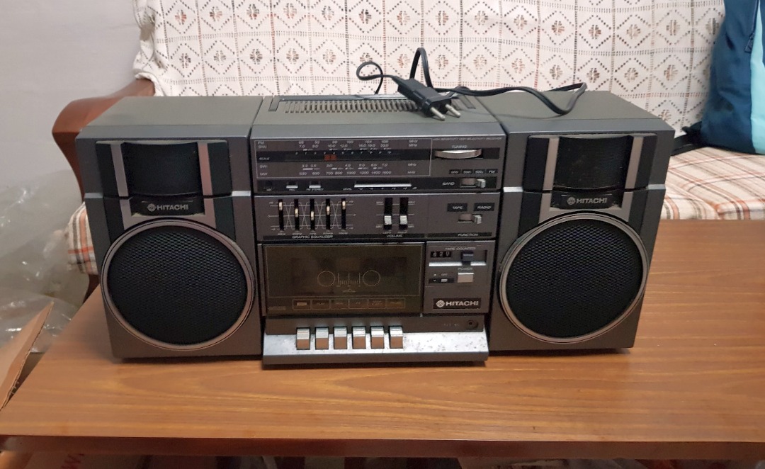 Mini Compo Radio Cassette Tape player (Hitachi Brand) with Equaliser ...