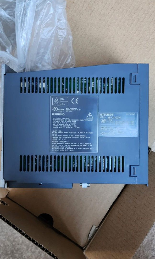 NEW MITSUBISHI SERVO MOTOR & DRIVER 2KW HC-SFS202K MR-J3-200A ...